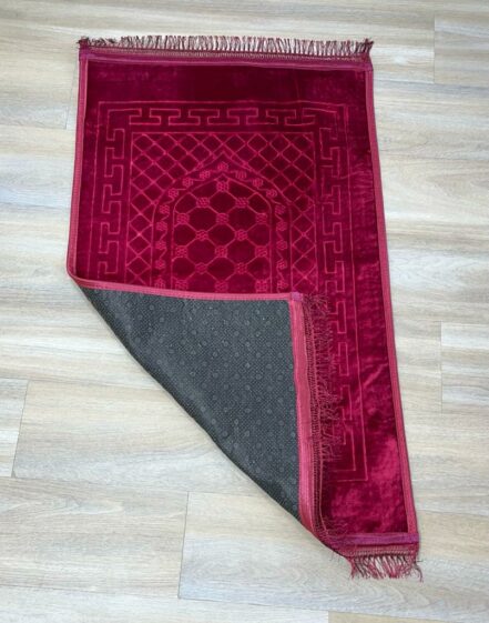 Tapis de prière luxe rouge • Mon Coin Prière